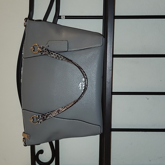Coach | Bags | Coach Purse Grey Pebbled Leather | Poshmark